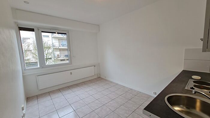 Appartement à louer - Nancy, Mon Désert, Jeanne dArc, Saurupt, Clémenceau - 1 pièce