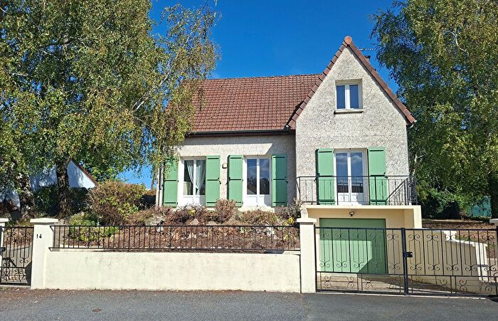 Maison 5 pièces à Châtellerault, Est, à vendre