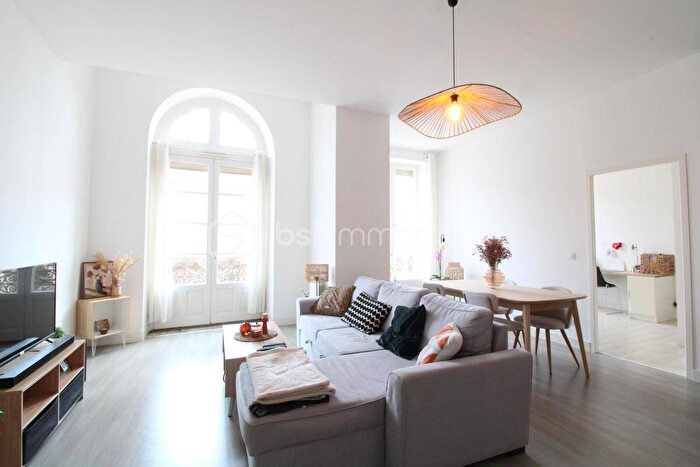 Appartement à louer - Bourg Neuf, Mont-de-Marsan - 3 pièces - 2 chambres