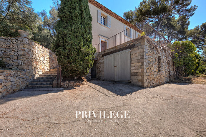 Maison 4 pièces à Ollioules, Saint-Joseph, Gare, à vendre