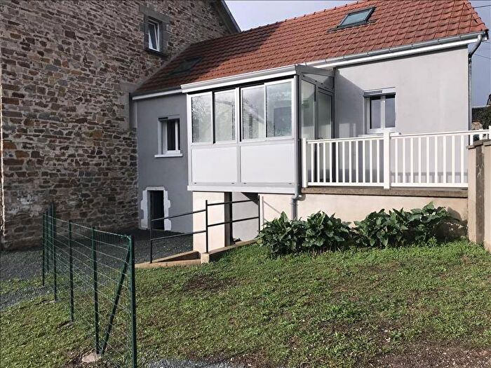 Maison 2 pièces à La Coquille, à louer