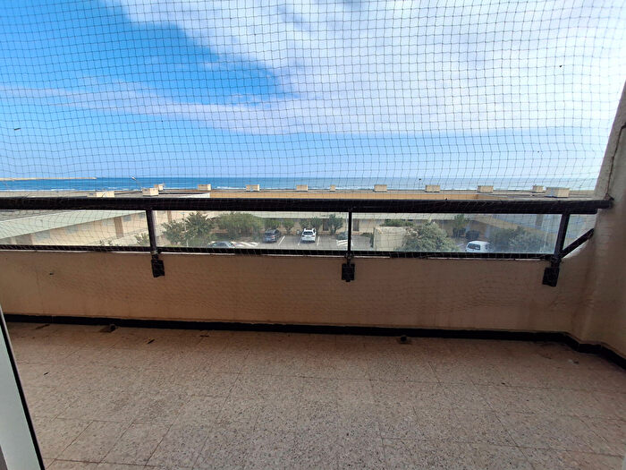 Appartement à vendre - Port-la-Nouvelle - 3 pièces - 2 chambres