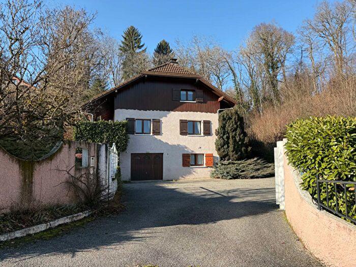 Maison à vendre - Sillingy - 6 pièces - 4 chambres