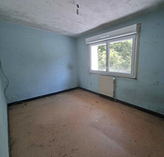 Jallanges : Maison 6 pièces à vendre