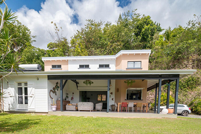 Maison à vendre - Le Gosier - 5 pièces - 3 chambres