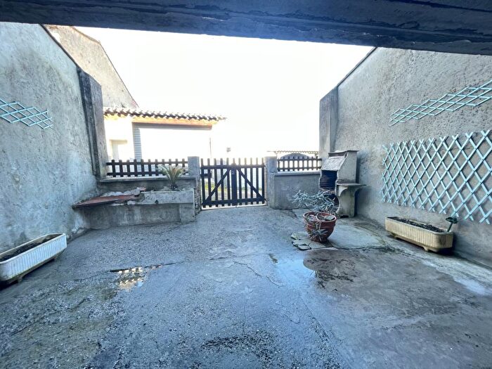 Maison 4 pièces à Fendeille, à vendre