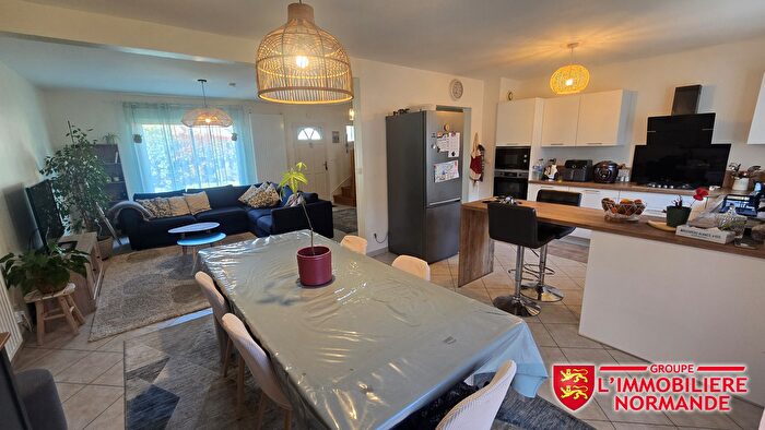 Maison à vendre - Gravigny - 5 pièces - 3 chambres