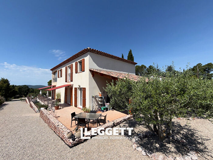Maison 8 pièces à vendre à Régusse