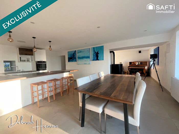 Maison à vendre - La Tour-du-Pin - 5 pièces - 4 chambres