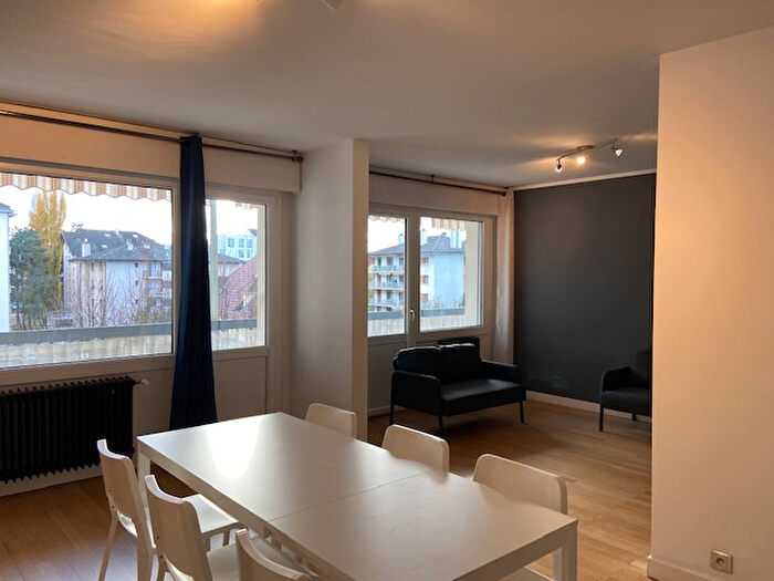 Appartement à louer - Annecy, Romains - 4 pièces - 3 chambres