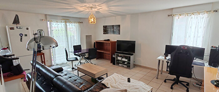 Appartement à vendre - Merville - 3 pièces - 2 chambres