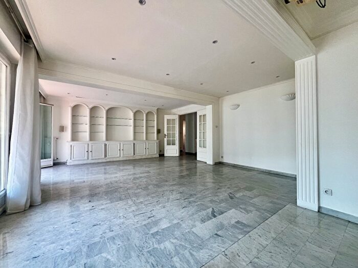 Appartement à vendre - Nice - 4 pièces - 3 chambres