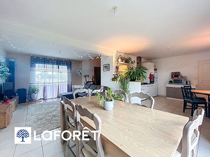 Maison à louer - Petit-Mars - 5 pièces - 3 chambres