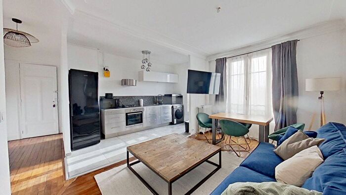 Appartement à louer - Reine-Mairie, Boulogne-Billancourt - 2 pièces - 1 chambre