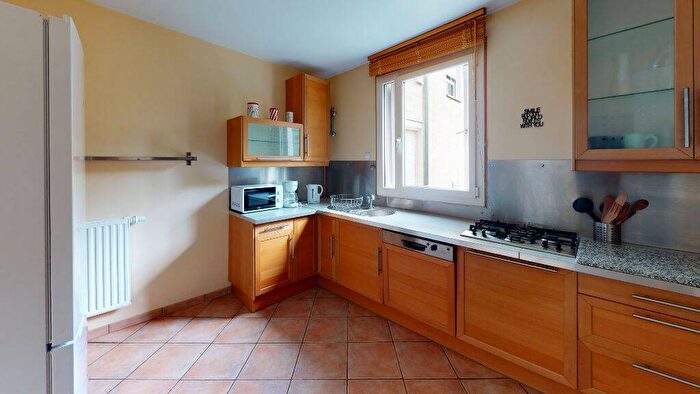 Côte Chaude-Montaud, Saint-Étienne : Appartement 6 pièces à louer