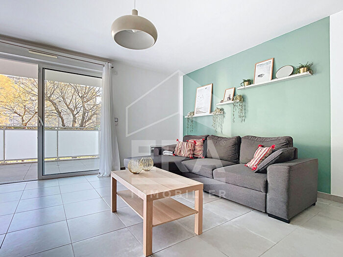 Appartement à vendre - Marseille e , Vielle Chapelle - 3 pièces - 2 chambres