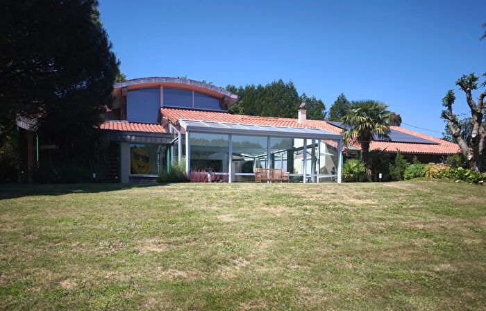 Bressuire - Maison 10 pièces à vendre
