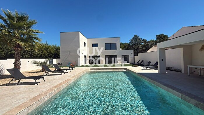 Maison 5 pièces à L'Isle-sur-la-Sorgue, Villevieille, à vendre
