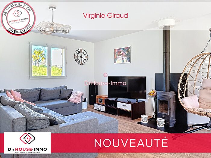 Maison à vendre - Mensignac - 5 pièces - 4 chambres