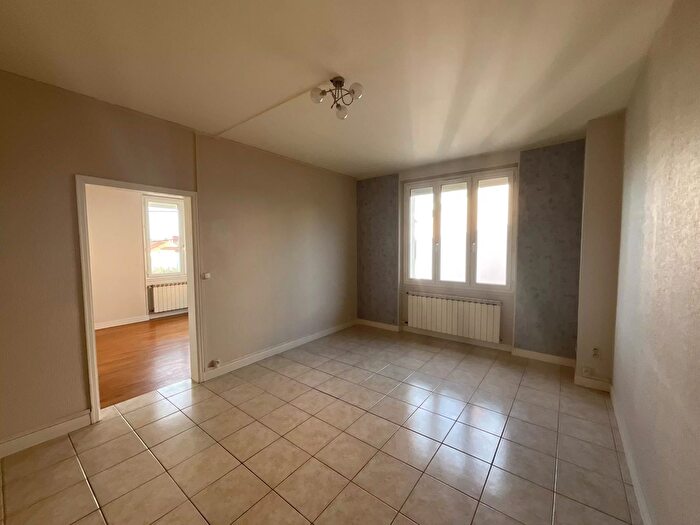 Appartement 3 pièces à Albi, Quartiers Ouest, Pointe de Marre, à louer