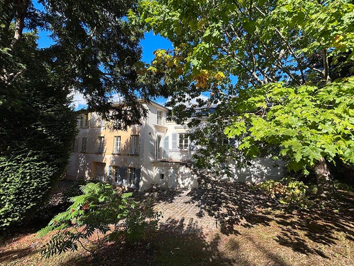 Appartement 5 pièces à Saint-Germain-en-Laye, à louer