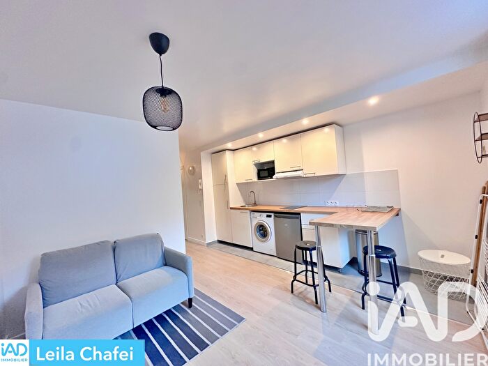 Appartement à louer - Longjumeau, Centre-ville, Mairie - 2 pièces - 1 chambre