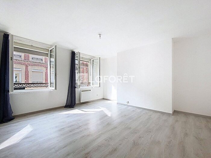 Appartement à louer - Centre Ancien, Caudebec-lès-Elbeuf - 3 pièces - 2 chambres