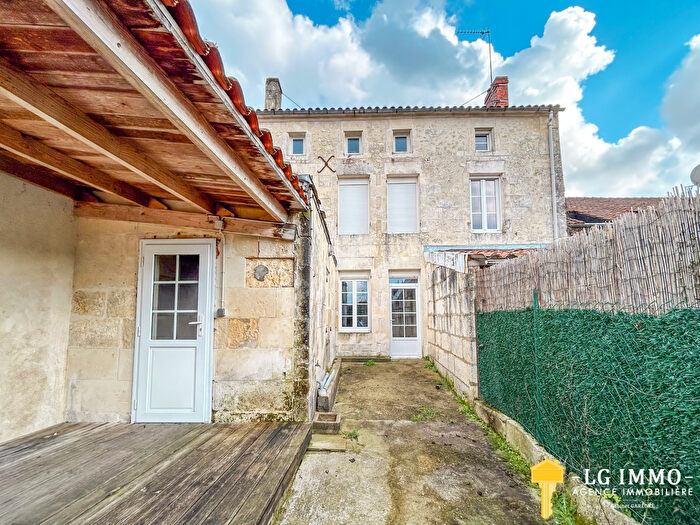 Maison à vendre - Pons - 4 pièces - 3 chambres