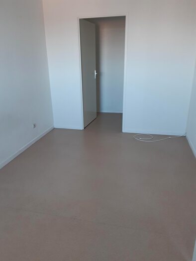 Appartement à louer - Amiens, Plein Sud - 2 pièces - 1 chambre