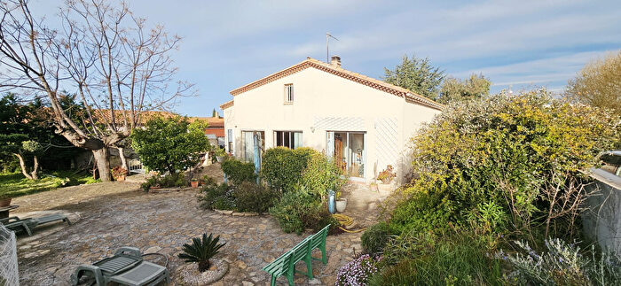 Maison à vendre - Vinassan - 7 pièces - 5 chambres