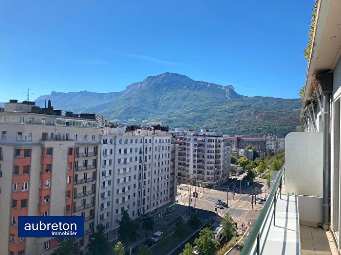 Appartement à louer - Grenoble, La Capuche, Grands Boulevards - 4 pièces - 3 chambres