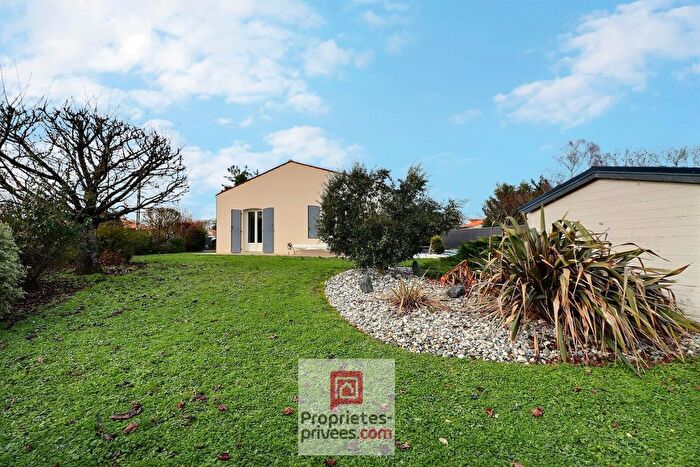 Maison 5 pièces à vendre à Tonnay-Charente