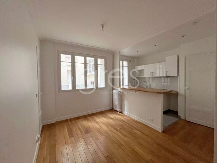 Appartement 1 pièce à louer à Gros Caillou, Paris 7ème arrondissement