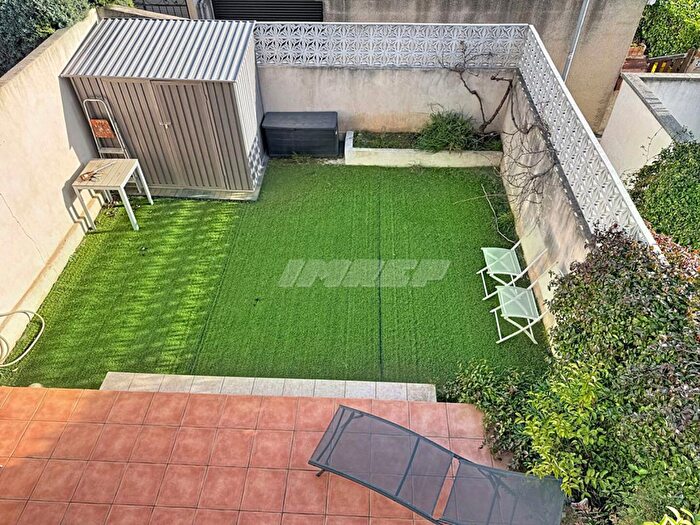 Maison à vendre - Vitrolles, Centre-ville, Roucas, Les Pins, Le Liourat - 4 pièces - 3 chambres