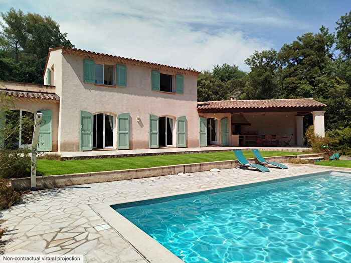 Maison 5 pièces à louer - Tourrettes-sur-Loup