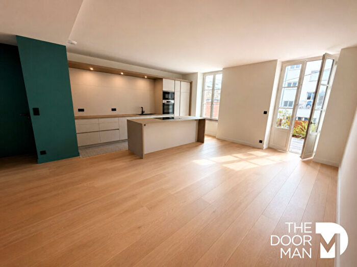 Appartement 4 pièces à vendre à Dinard, Centre-ville, Plage de l'Ecluse, Pointe du Moulinet