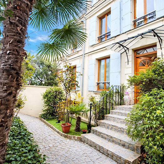 Puteaux, Lorilleux : Maison 11 pièces à vendre