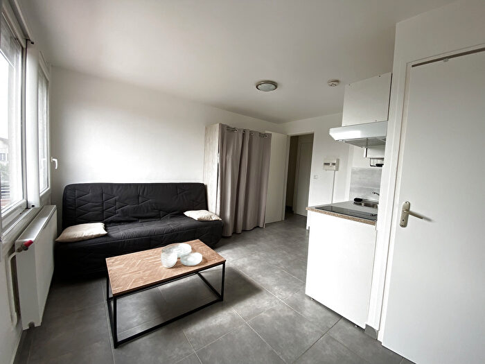 Appartement à louer - Melun, Montaigu - 1 pièce