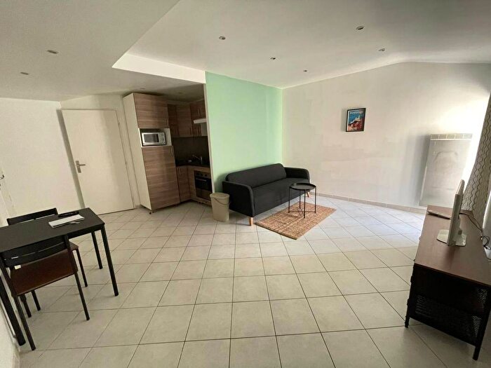 Les Grandes Carmes, Marseille 2ème arrondissement : Appartement 2 pièces à louer