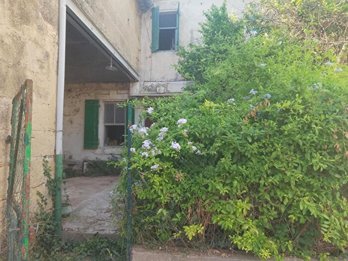 Maison à vendre - Gallargues-le-Montueux - 8 pièces - 4 chambres