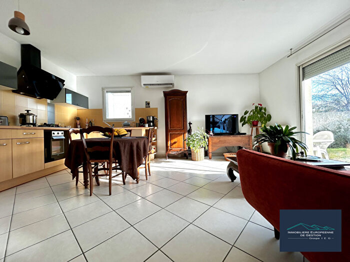 Appartement à vendre - Saint-Estève - 2 pièces - 1 chambre