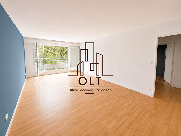 Appartement 2 pièces à Suresnes, Centre-ville, à vendre
