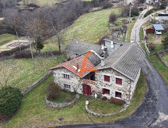 Maison à vendre - Vorey - 6 pièces - 5 chambres