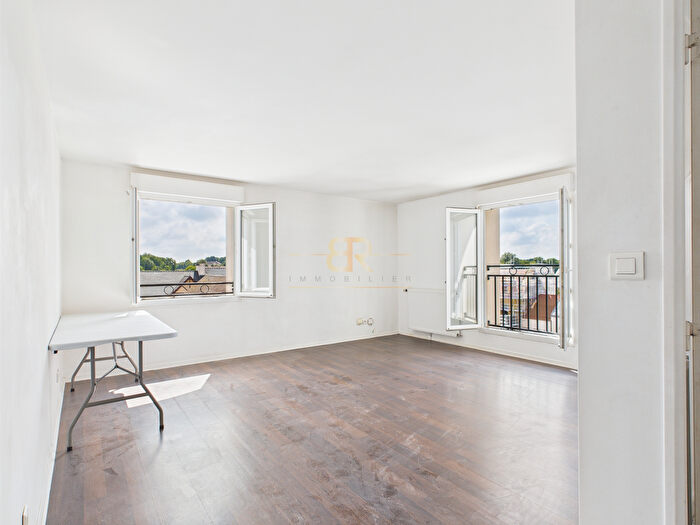 Appartement à vendre - Magny-le-Hongre - 3 pièces - 2 chambres