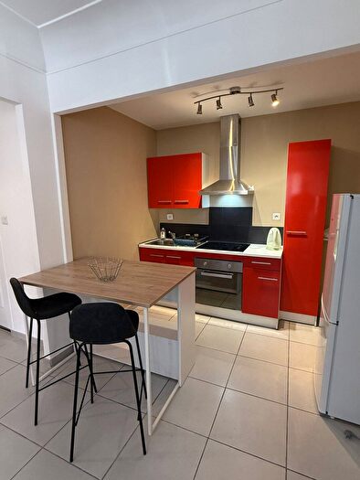 Appartement 1 pièce à louer - Esplanade, Nîmes