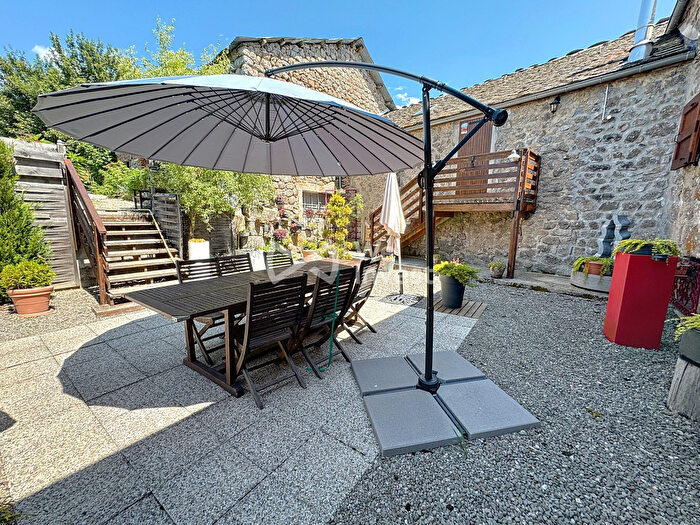 Maison à vendre - Châteauneuf-de-Randon - 4 pièces - 3 chambres