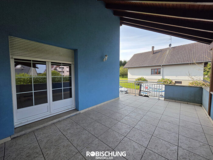 Appartement à louer - Dannemarie - 5 pièces - 3 chambres