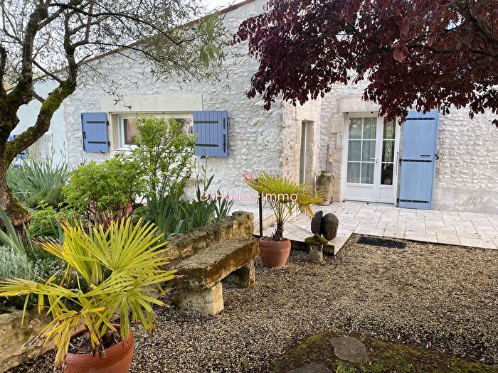 Maison à vendre - Corme-Écluse - 5 pièces - 4 chambres