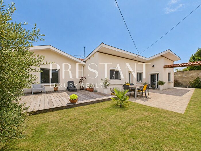 Maison 7 pièces à Pessac, Sardine, à vendre