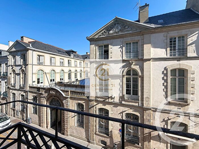 Quartiers Centre, Centre-ville : Appartement 6 pièces à vendre